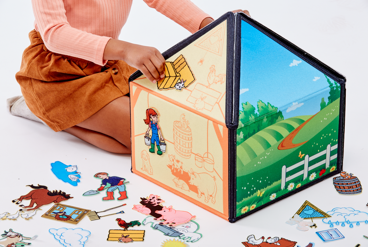 MY LITTLE FARM PLAYSET PLUS SCREENER BUNDLE